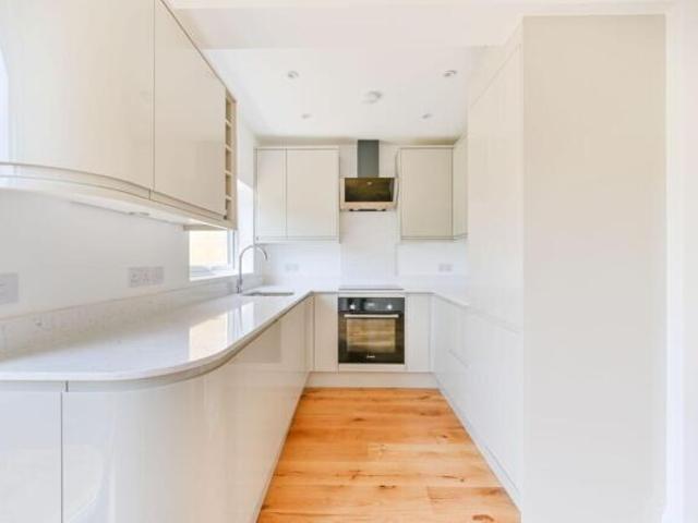 3 bedroom terraced house for sale in Longthornton Road, Streatham Vale, London, SW16