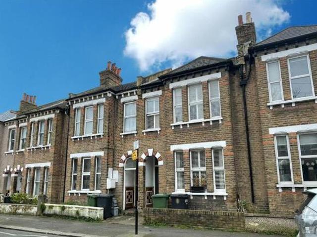 3 Bedroom Terraced House For Sale In London, Greater London