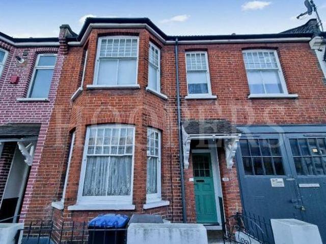 3 Bedroom Terraced House For Sale In London