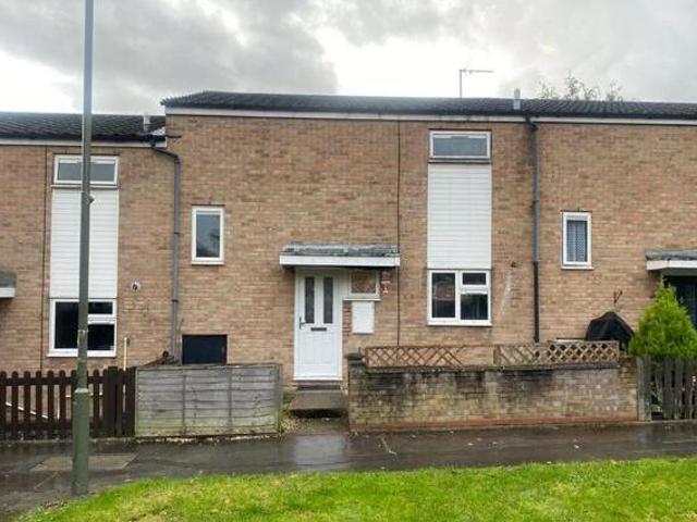 3 Bedroom Terraced House For Sale In London