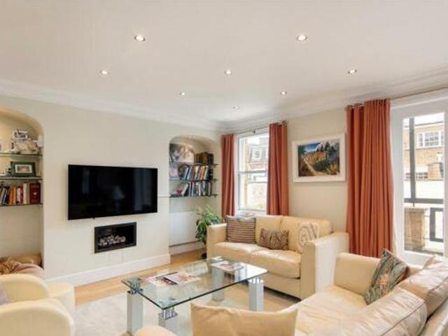 3 Bedroom Terraced House For Sale In London