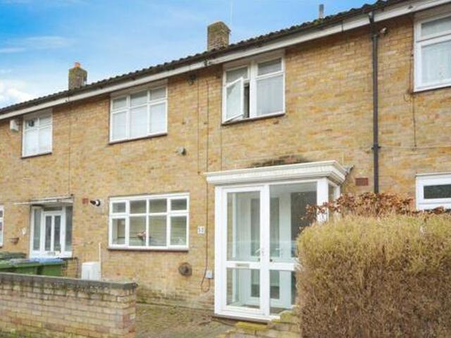 3 Bedroom Terraced House For Sale In London
