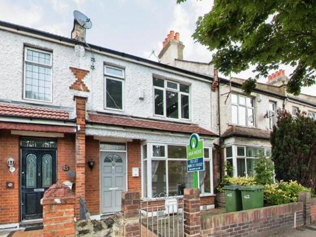 3 Bedroom Terraced House For Sale In London