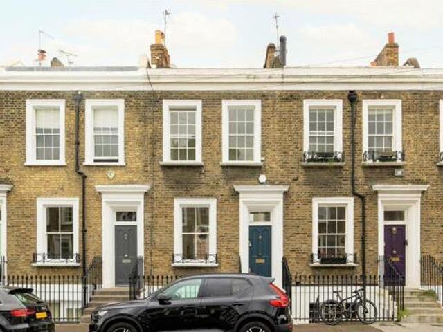 3 Bedroom Terraced House For Sale In London