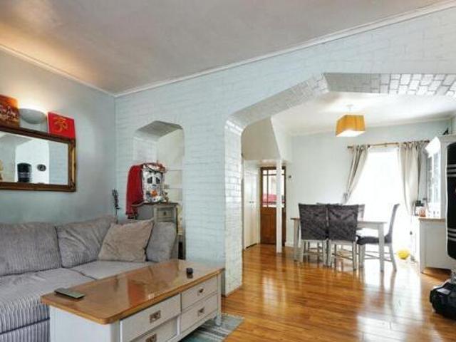 3 Bedroom Terraced House For Sale In London