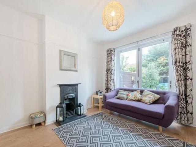 3 Bedroom Terraced House For Sale In London