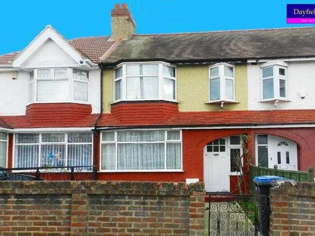 3 Bedroom Terraced House For Sale In London