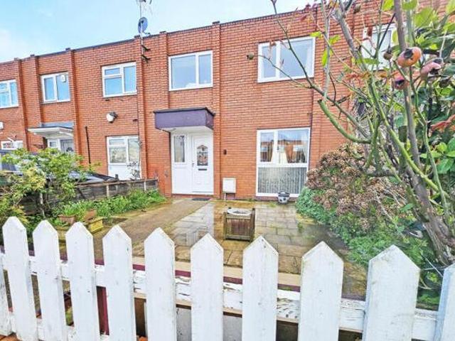 3 Bedroom Terraced House For Sale In London