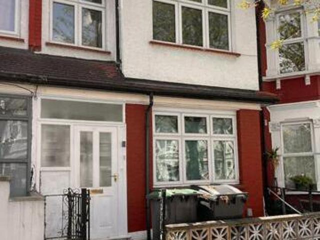 3 Bedroom Terraced House For Sale In London