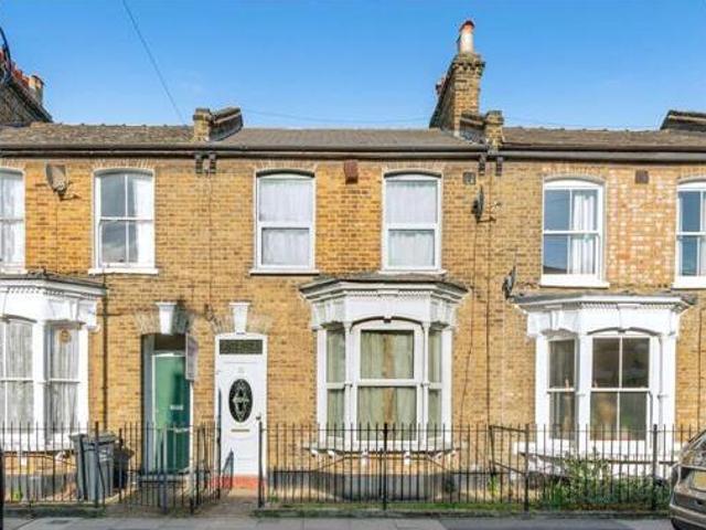 3 Bedroom Terraced House For Sale In London