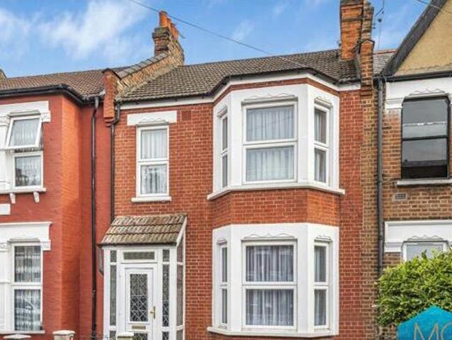 3 Bedroom Terraced House For Sale In London