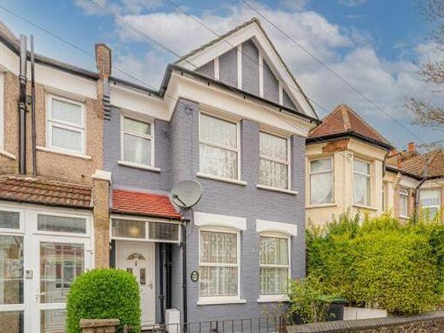 3 Bedroom Terraced House For Sale In London