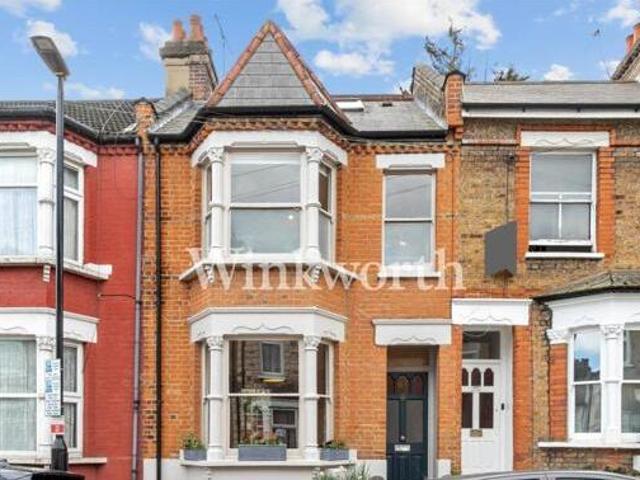 3 Bedroom Terraced House For Sale In London