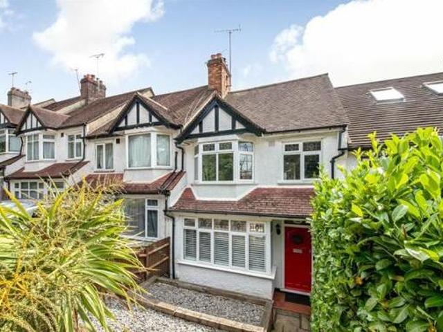 3 Bedroom Terraced House For Sale In London