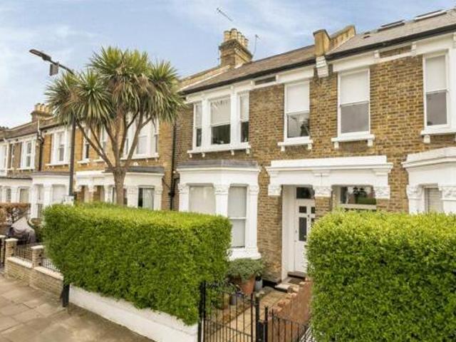 3 Bedroom Terraced House For Sale In London