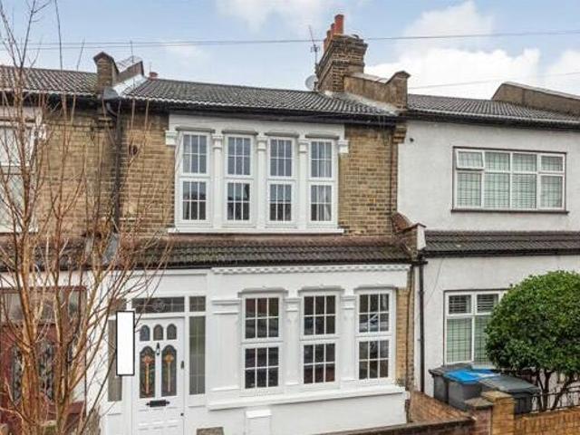 3 Bedroom Terraced House For Sale In London