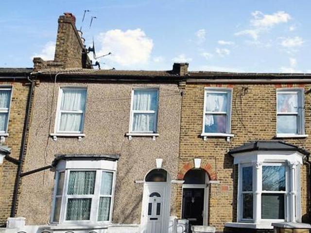 3 Bedroom Terraced House For Sale In London
