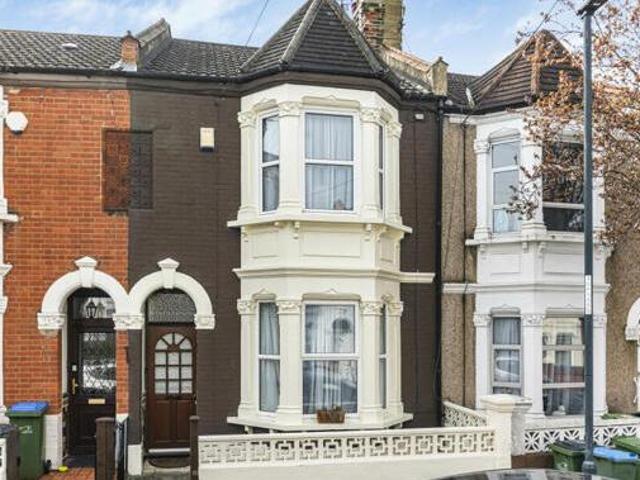 3 Bedroom Terraced House For Sale In London