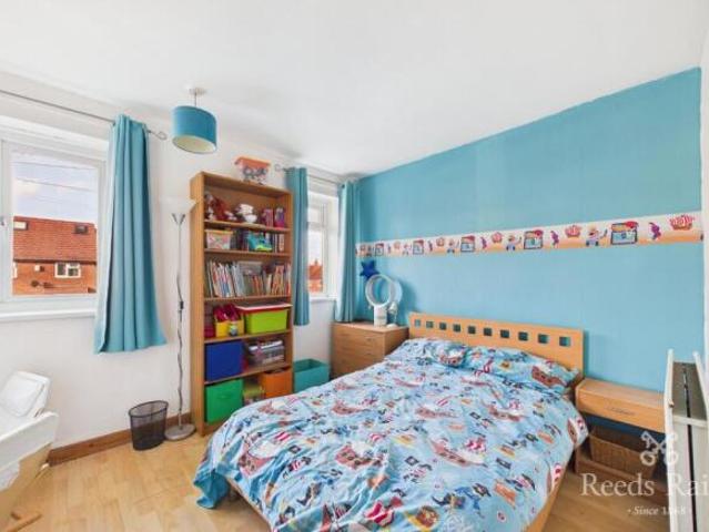 3 bedroom terraced house for sale in Latchmere Drive, Leeds, West Yorkshire, LS16