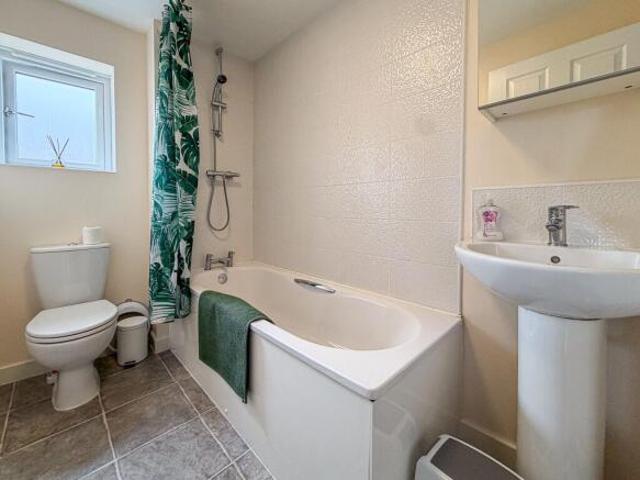 3 bedroom terraced house for sale in Lawson Close, Byker, Newcastle upon Tyne, NE6