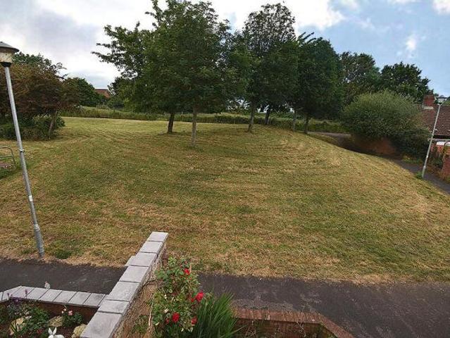 3 bedroom terraced house for sale in Laxton Avenue, Hill Barton, Exeter, EX1