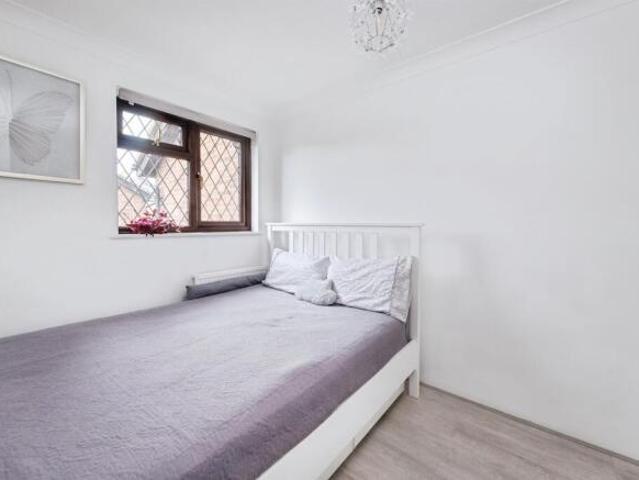 3 bedroom terraced house for sale in Lagonda Close, Newport Pagnell, MK16