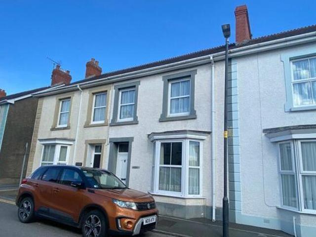 3 Bedroom Terraced House For Sale In Lampeter