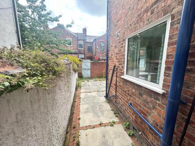 3 bedroom terraced house for sale in Langthorne Street, Levenshulme, M19