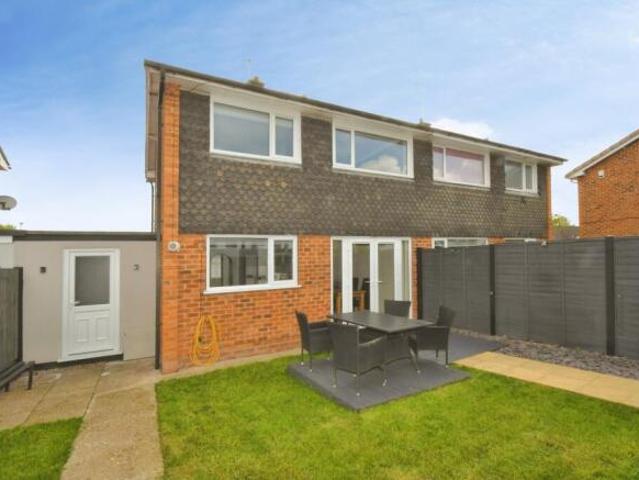 3 bedroom terraced house for sale in Larchwood Crescent, Lincoln, LN6
