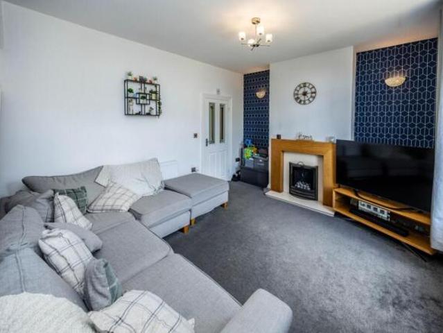 3 bedroom terraced house for sale in Leymoor Road, Golcar, HD7