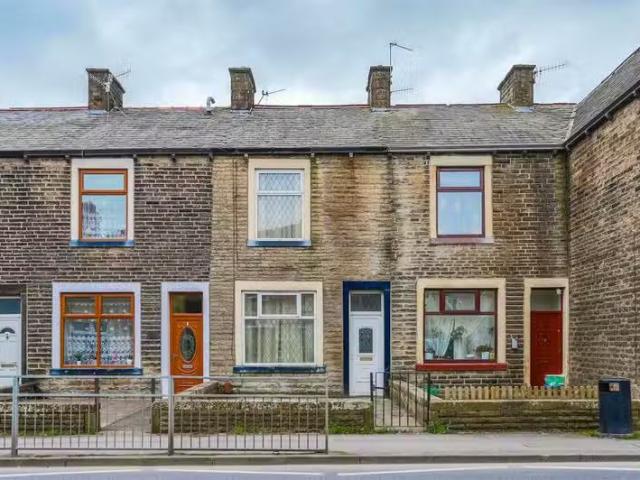 3 bedroom terraced house for sale in Leeds Road, Nelson, BB9