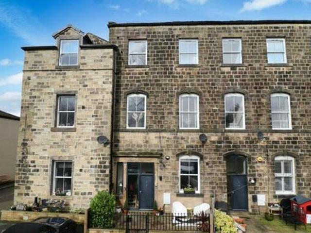 3 Bedroom Terraced House For Sale In Leeds, West Yorkshire