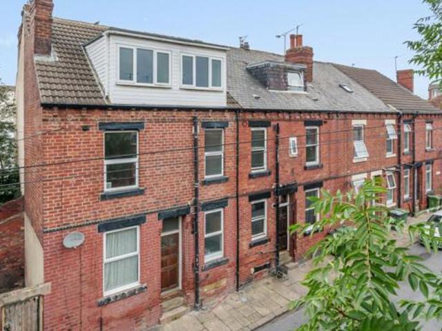 3 Bedroom Terraced House For Sale In Leeds, West Yorkshire