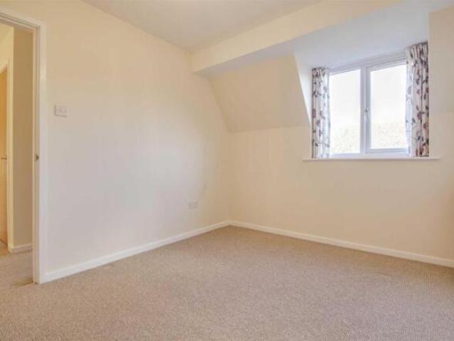 3 bedroom terraced house for sale in Lenborough Court, Woolstone, Milton Keynes, MK15
