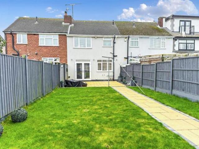 3 bedroom terraced house for sale in Lentons Lane, Aldermans Green, Coventry * BEAUTIFUL THROUGHOUT *, CV2