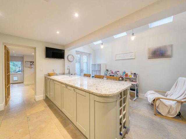 3 bedroom terraced house for sale in Littlemore, Oxford, OX4
