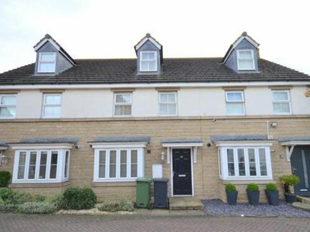 3 Bedroom Terraced House For Sale In Liversedge, West Yorkshire