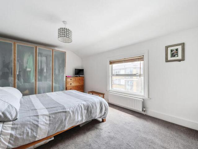 3 bedroom terraced house for sale in Lizban Street, Blackheath, SE3