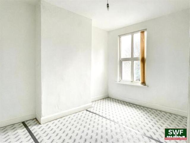 3 bedroom terraced house for sale in Lime Street, Wolverhampton, WV3