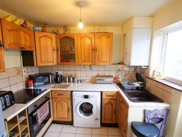 3 bedroom terraced house for sale in Lincoln Road, Lancaster, LA1