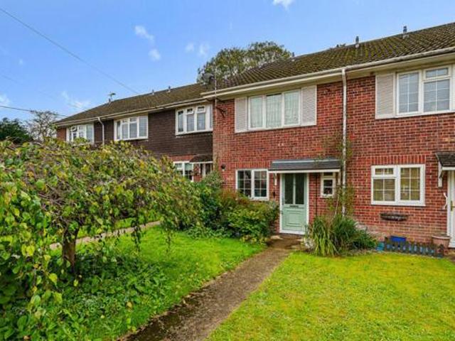 3 Bedroom Terraced House For Sale In Lindford, Hampshire