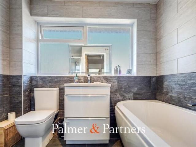 3 bedroom terraced house for sale in Linnet Drive, Chelmsford, Essex, CM2