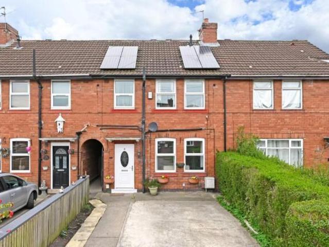 3 bedroom terraced house for sale in Lucas Avenue, York, YO30