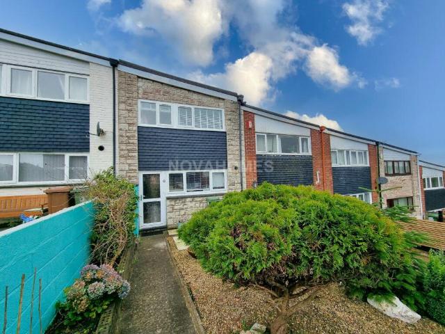 3 bedroom terraced house for sale in Lundy Close, Southway, PL6 6HR, PL6