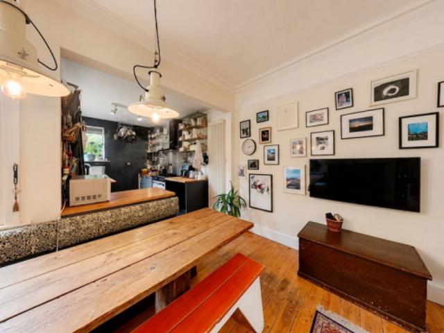 3 bedroom terraced house for sale in Lytham Road, Leicester, LE2