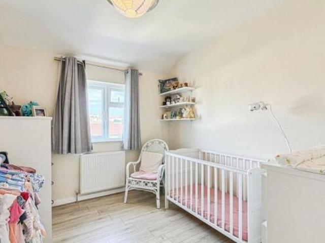 3 bedroom terraced house for sale in Lynton Road, Bedminster, BS3 5LX, BS3
