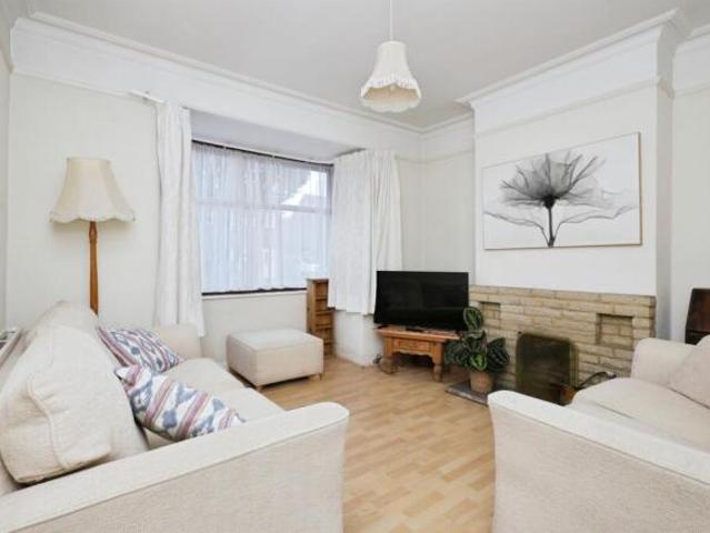 3 bedroom terraced house for sale in Mountfield Road, Eastbourne, BN22