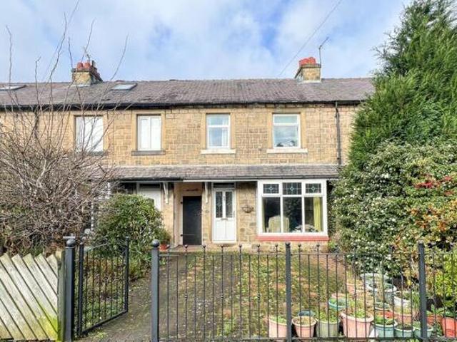 3 Bedroom Terraced House For Sale In Moldgreen, Huddersfield