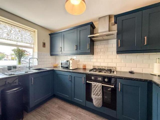 3 bedroom terraced house for sale in Moorhen Way, Packmoor, ST7 4GY, ST7