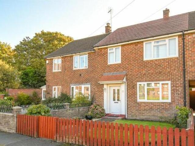 3 Bedroom Terraced House For Sale In Moreton